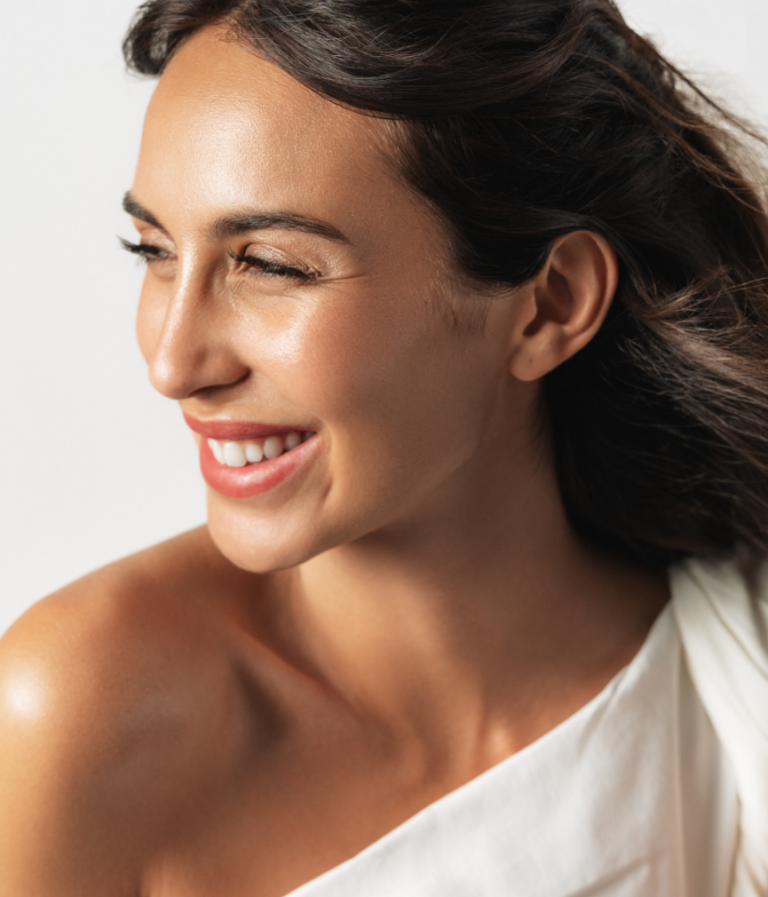 Hyaluronic Acid Solutions Expert aiming to improve skin conditions